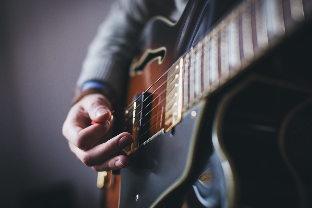 5 Tips to Create an Effective Daily Guitar Practice Routine | MI.edu