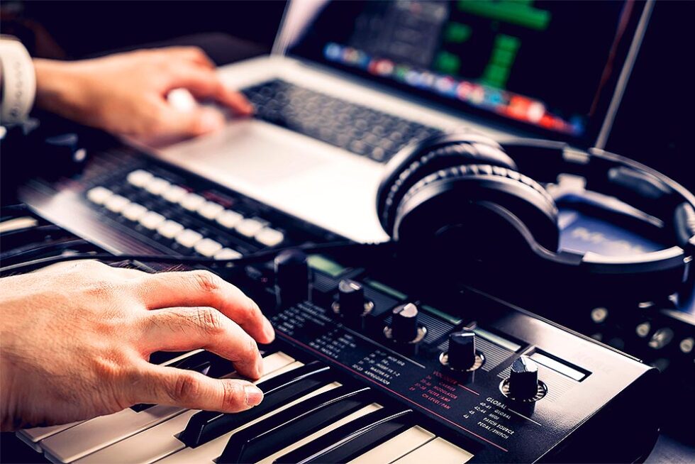 Online Music Programs: Earn Your Music Degree Online | MI