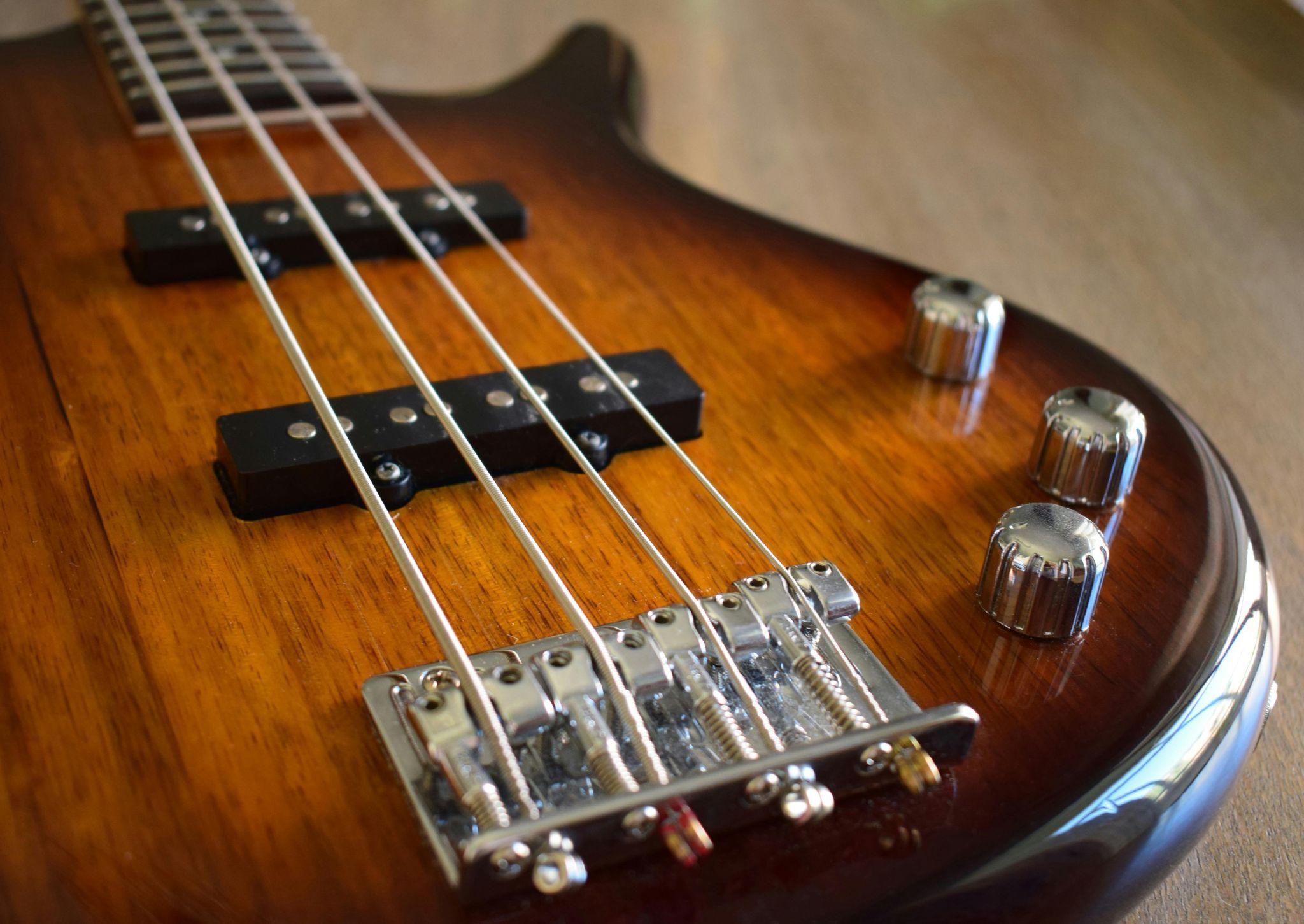 Bass Guitar & Drums: Learn the Groove at MI