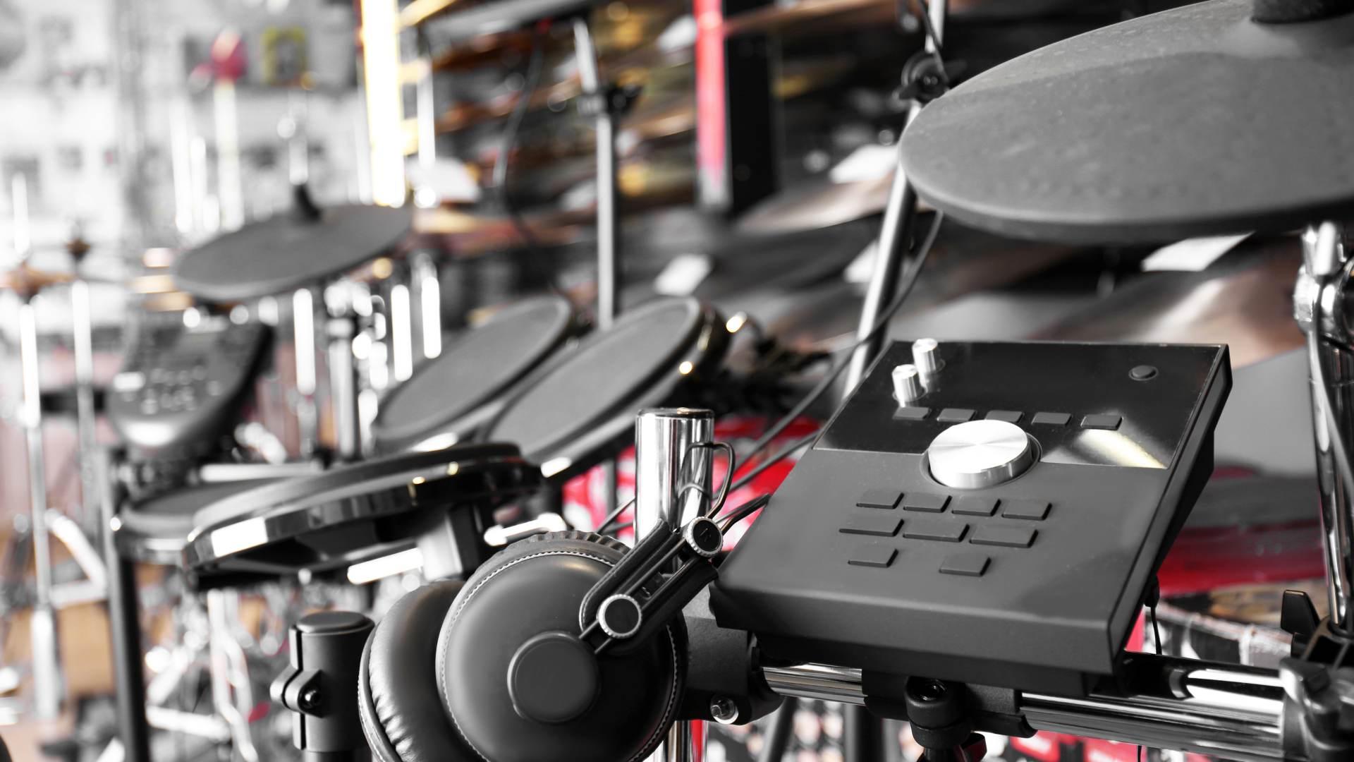 How Electronic Drums Are Changing Live Performances in 2024