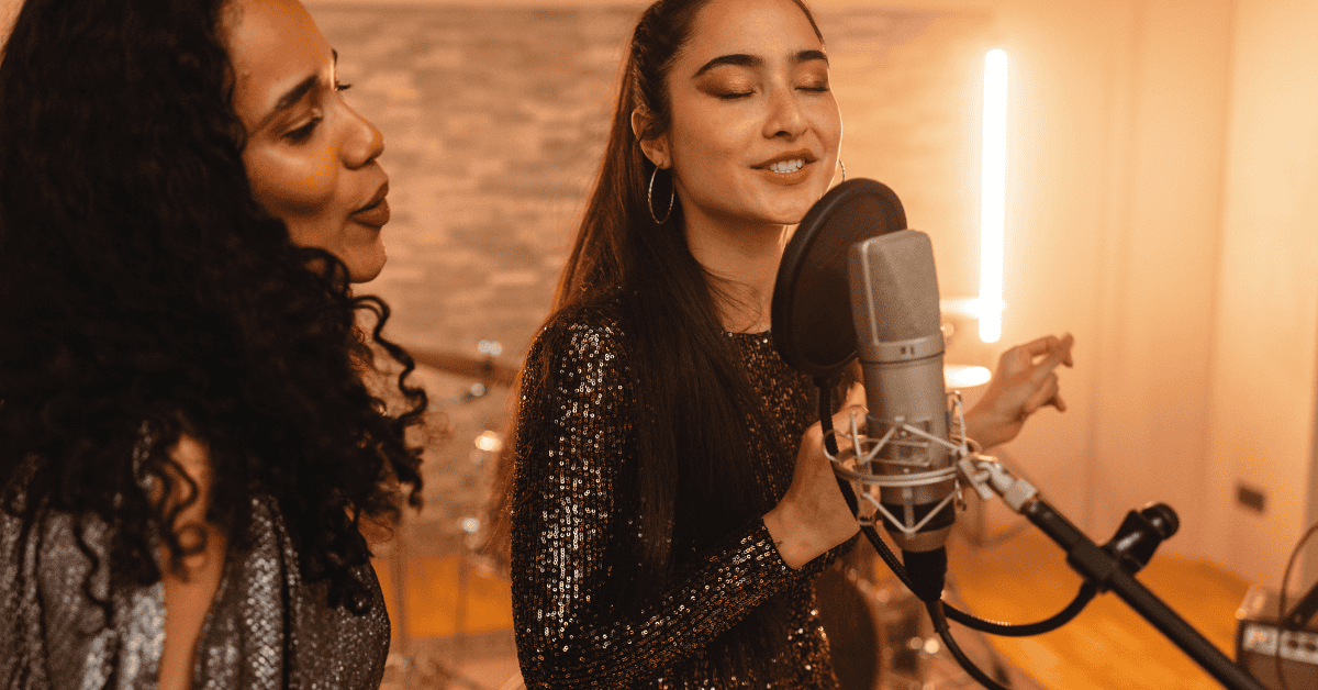 How to Become a Backup Singer: Step-by-Step Guide